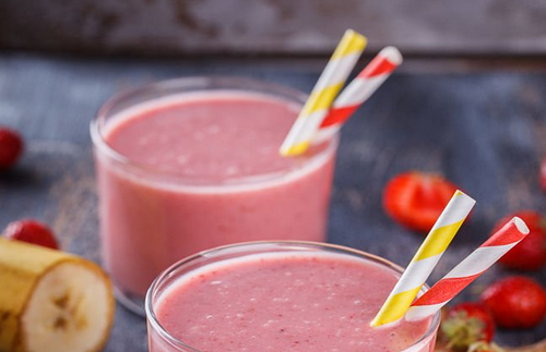 Smoothie banane-fraise | Top Recette France – Recettes faciles & idées ...